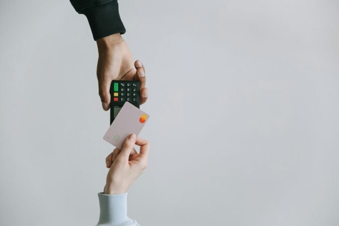 ¿Cómo ha evolucionado el pago contactless en México? - Neurona Digital Mag